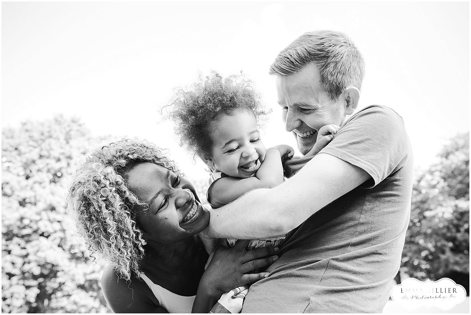 Fun family portraits in sunny Sefton Park, Liverpool