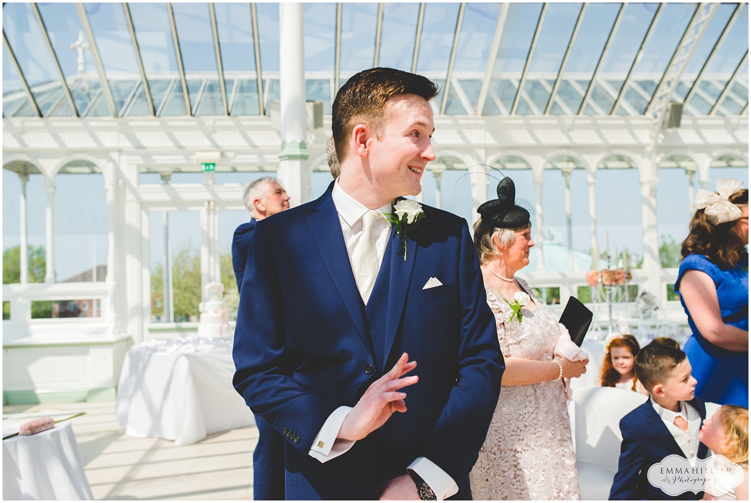 A sunny Isla Gladstone wedding - Debbie & Paddy